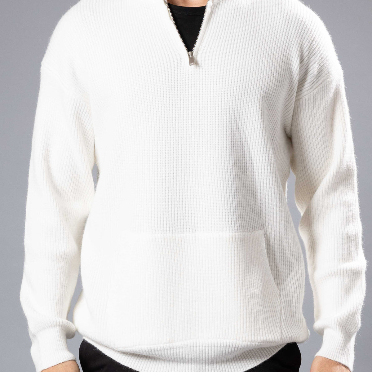 255104 - White Ribbed Half-Zip Knit Sweater – NEO NYC, INC.